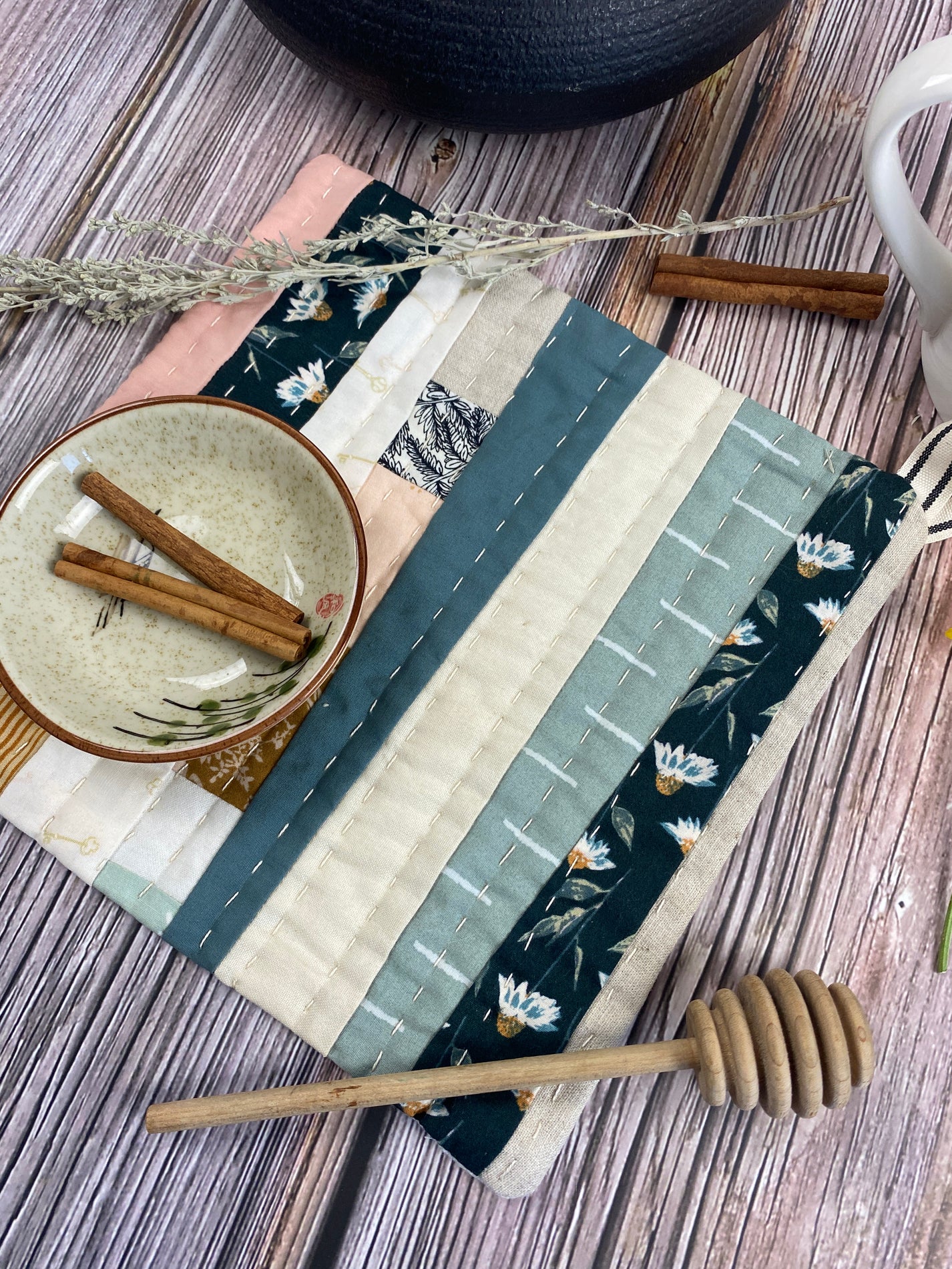 Scrappy Mini Quilt Tutorial Pattern – Blooming Poppies Modern Quilts