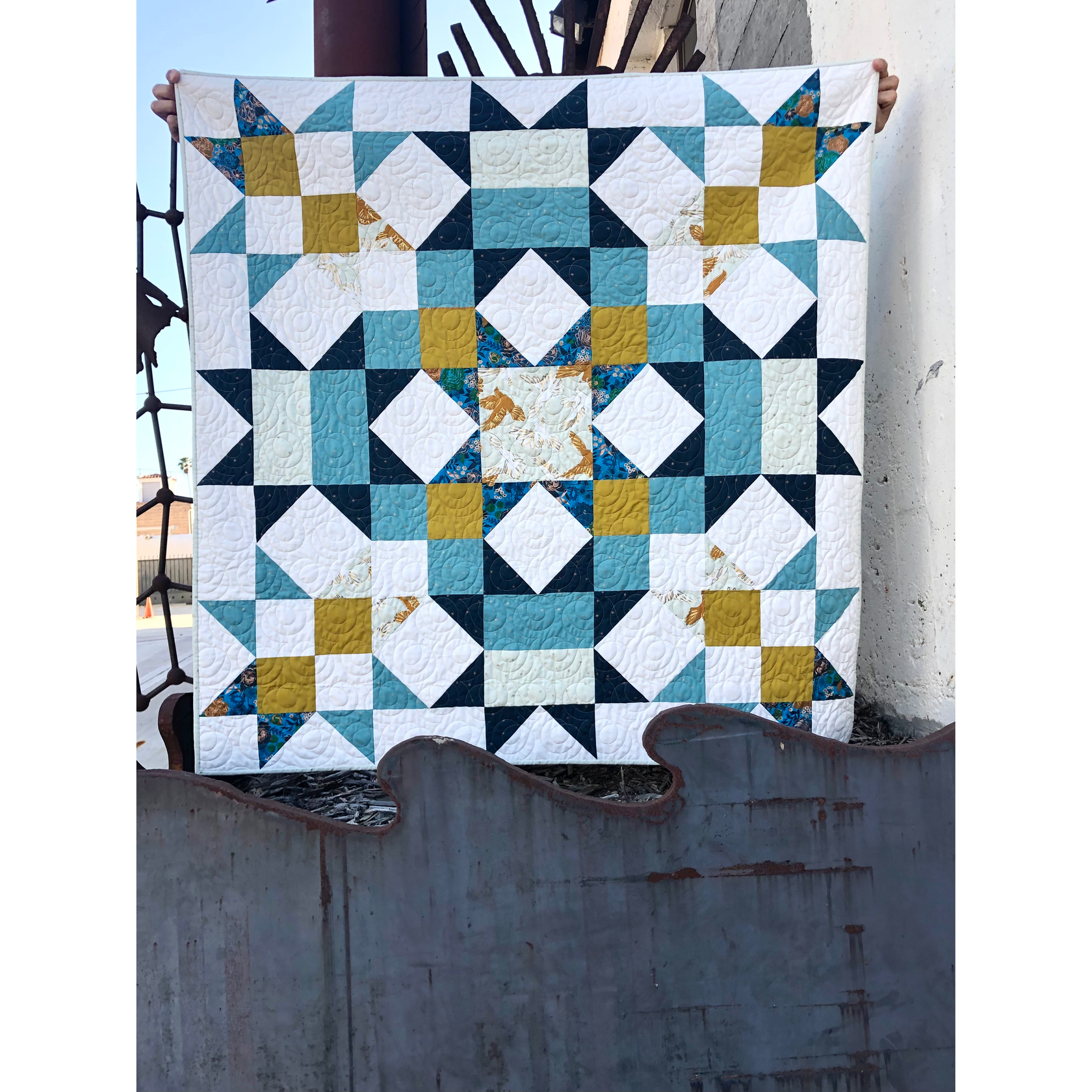 Urban Light Quilt Pattern – Blooming Poppies Modern Quilts